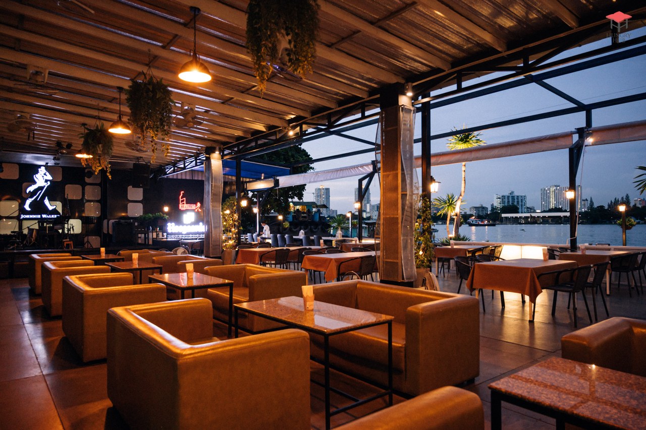 The Wave Thai Restaurant Review