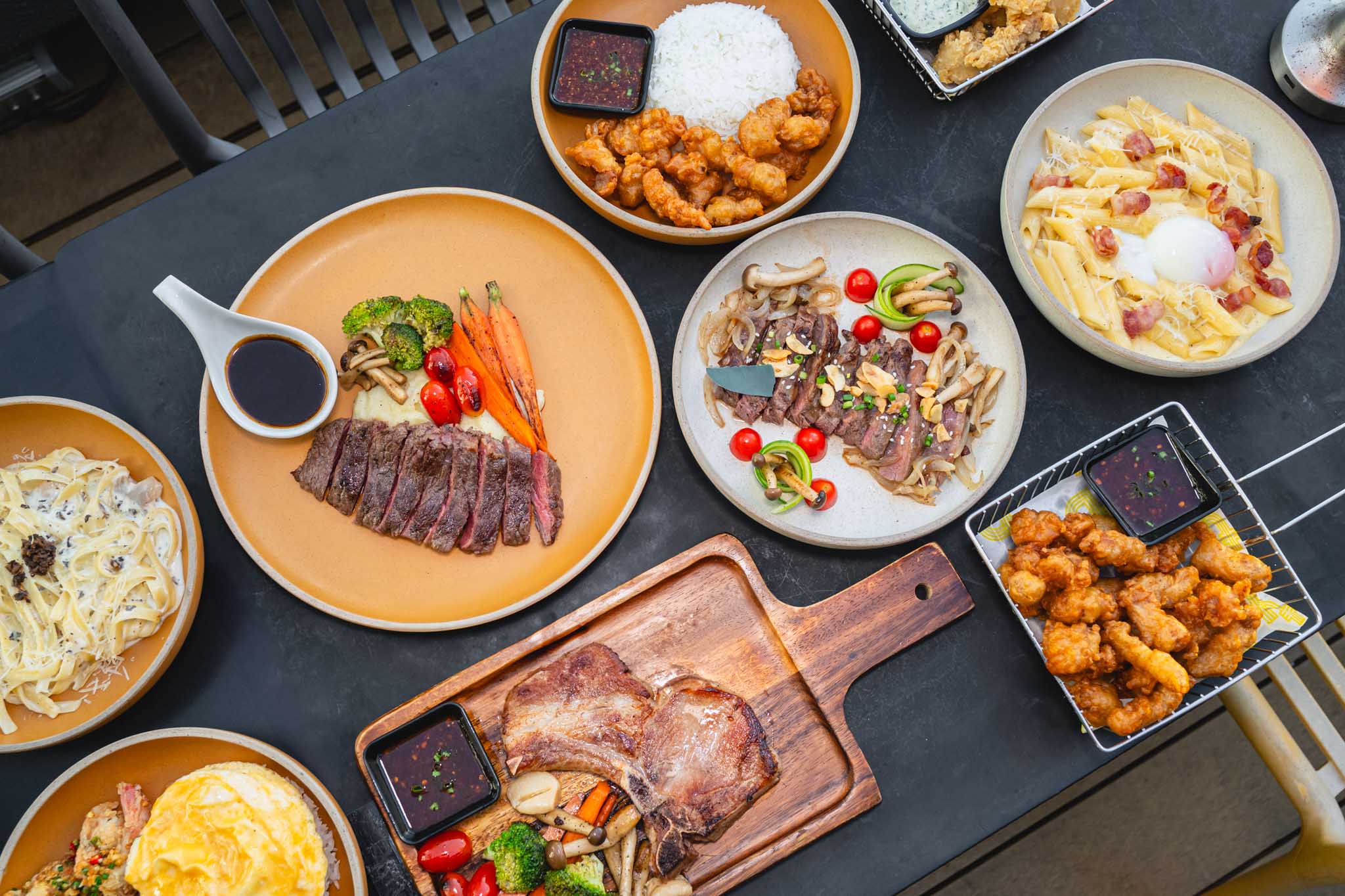 Throwback Rooftop Bangkok at Silom Edge | Retro Sky Bar - Panoramic ...