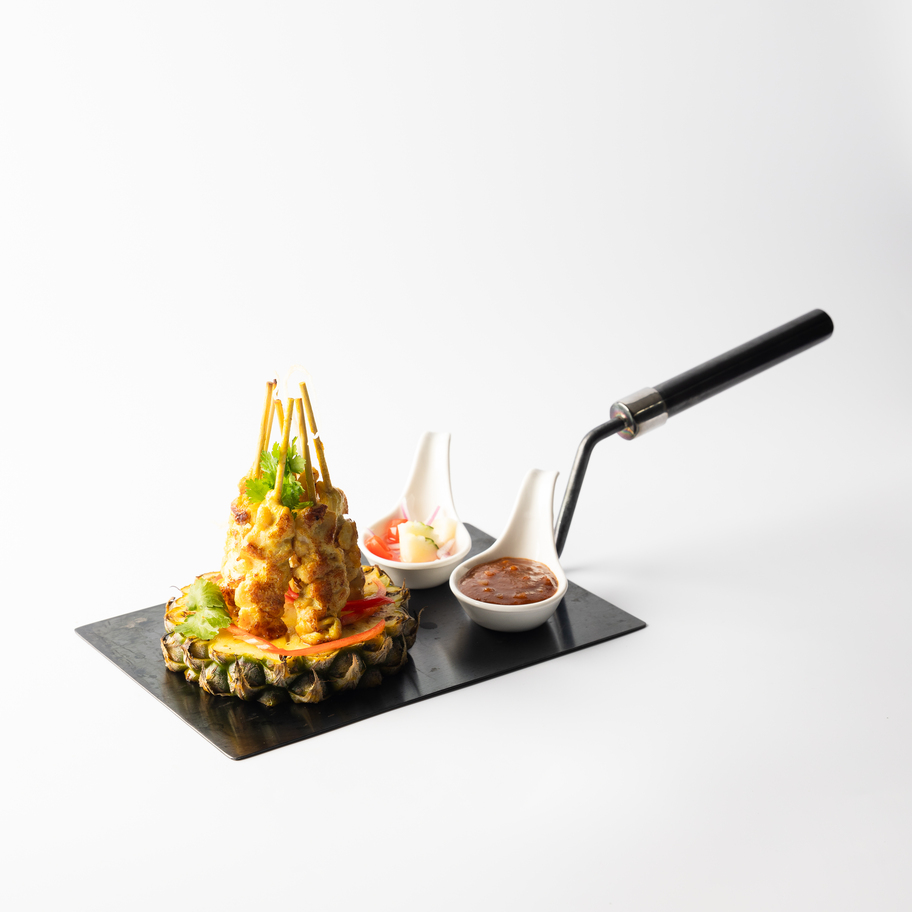 Coffee & Crumble Eatery at Maitria Residence Rama 9 Bangkok | Cozy Café ...